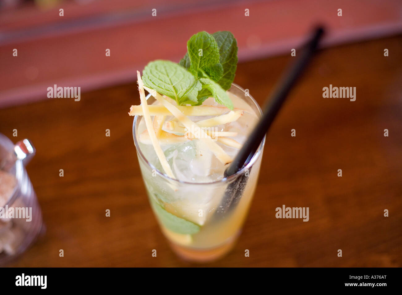 ginger virgin mojito Stock Photo - Alamy