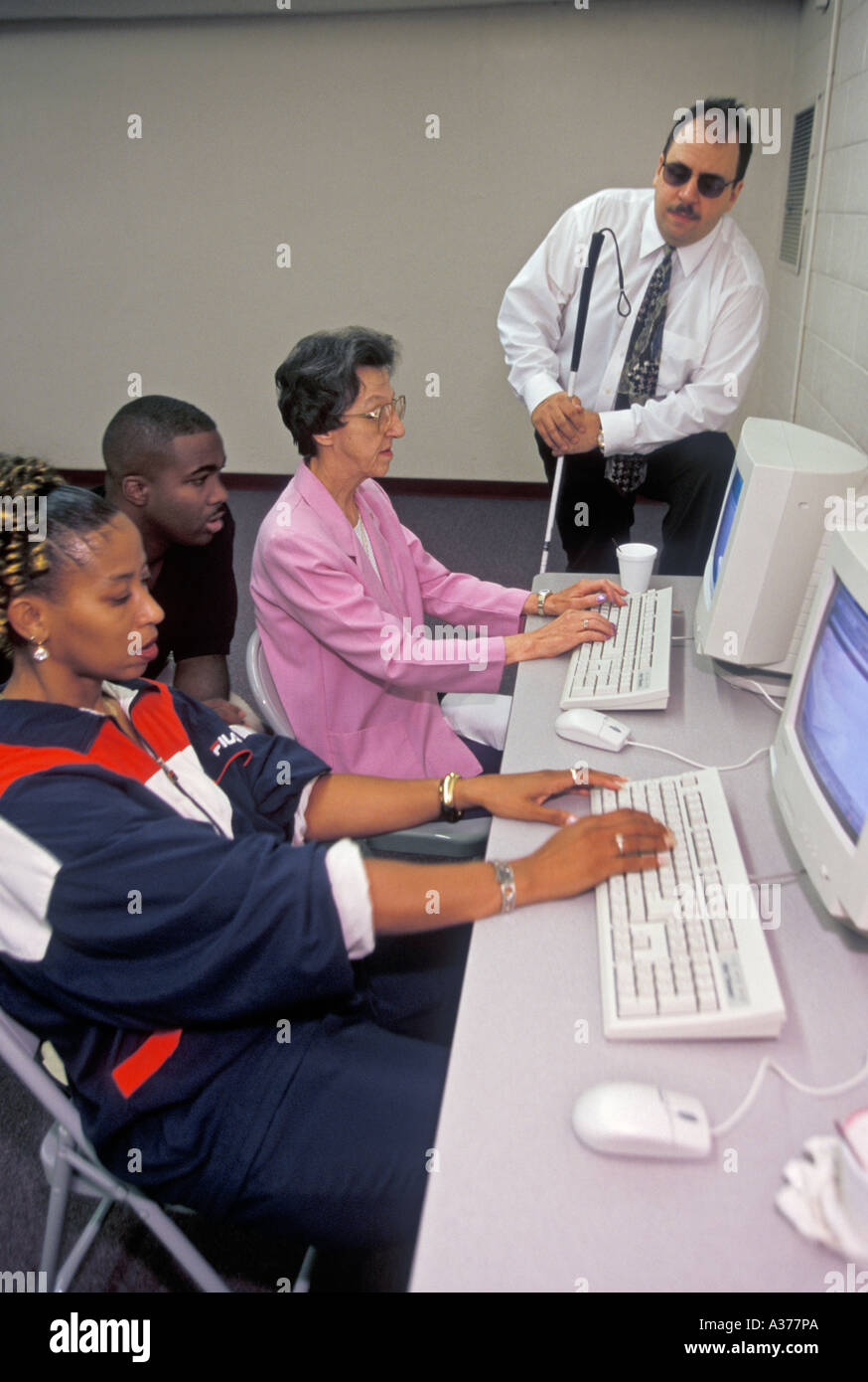Blind Computer Instructor Stock Photo - Alamy