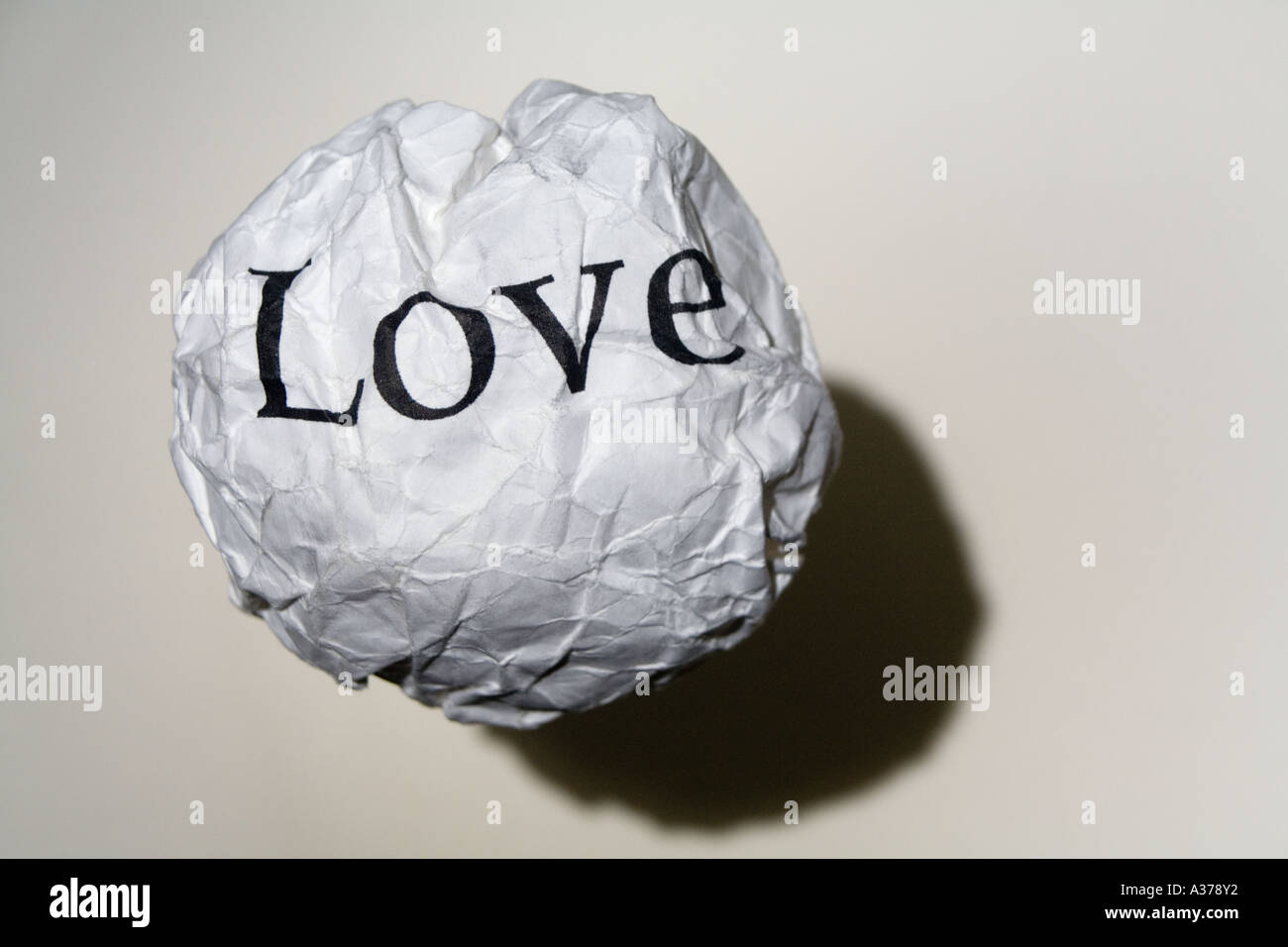 Scrunched up paper hi-res stock photography and images - Alamy