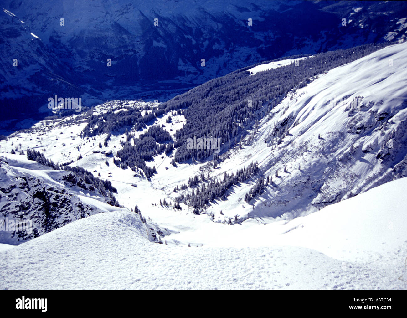 Swiss alps an avalanche hi-res stock photography and images - Alamy