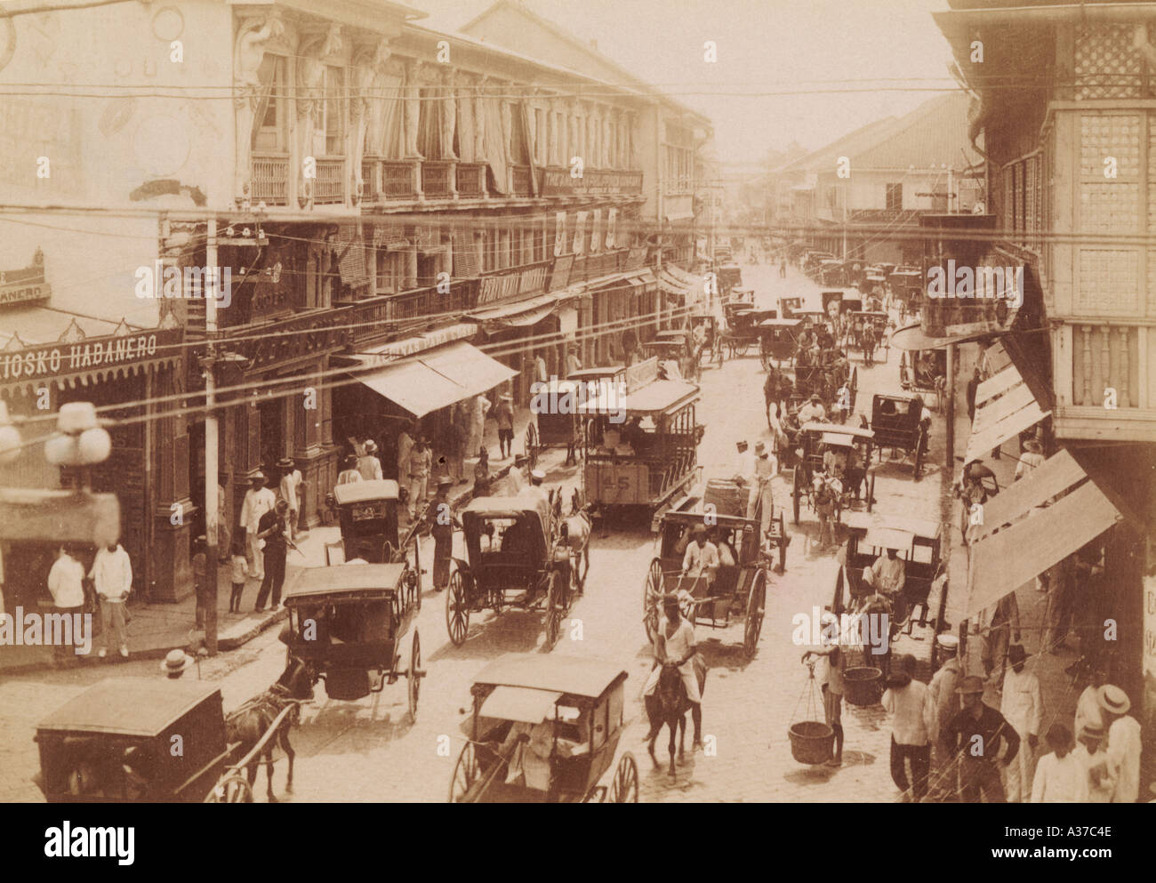 Escolta street hi-res stock photography and images - Alamy