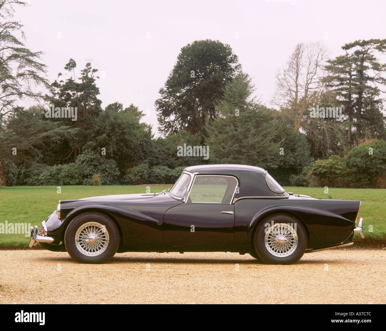 1962 Daimler SP 250 Stock Photo - Alamy