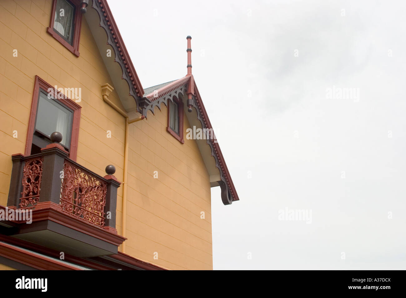 Victorian house roof sky detail hi-res stock photography and images - Alamy
