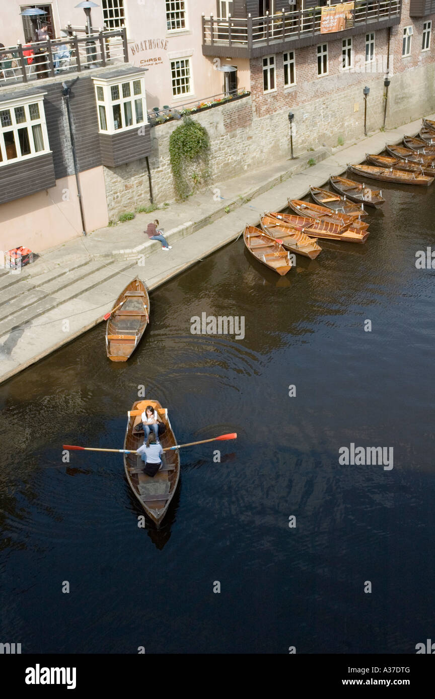 River wear rowing boat hi-res stock photography and images - Alamy