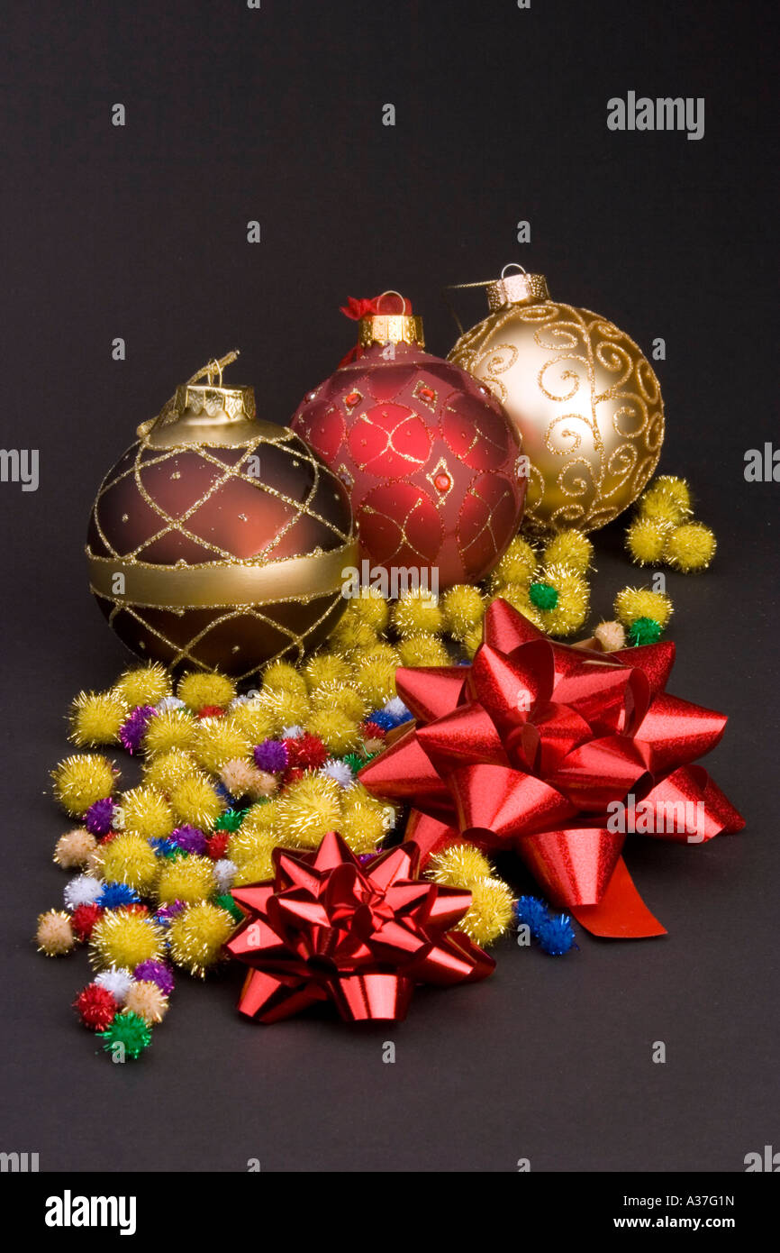 Spike decorations hi-res stock photography and images - Alamy