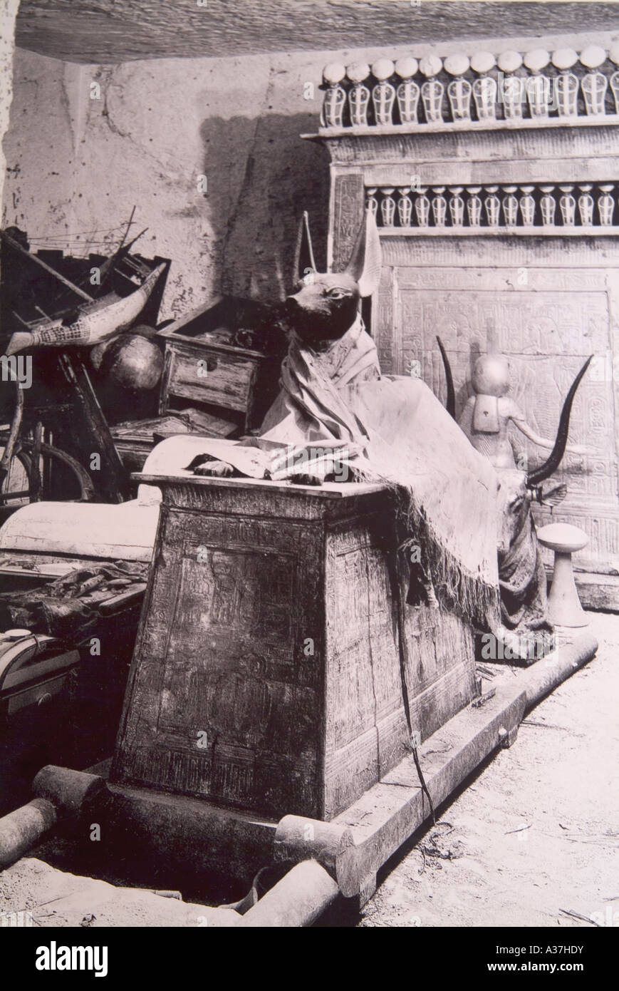 Valley of the Kings reportage KV 62 King Tut tomb photos digital ...