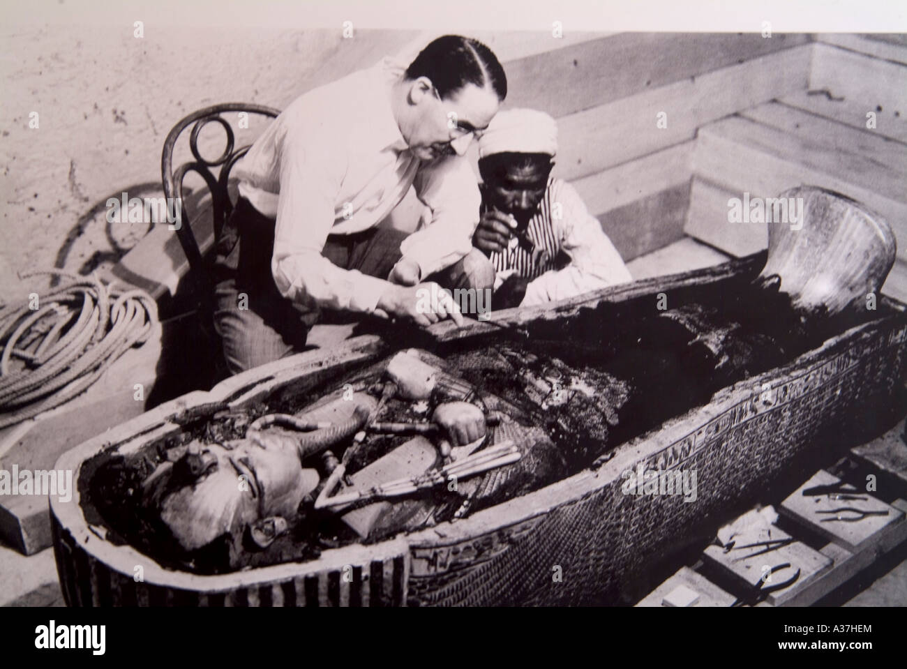 Valley of the Kings reportage KV 62 King Tut mummy tomb photos digital ...