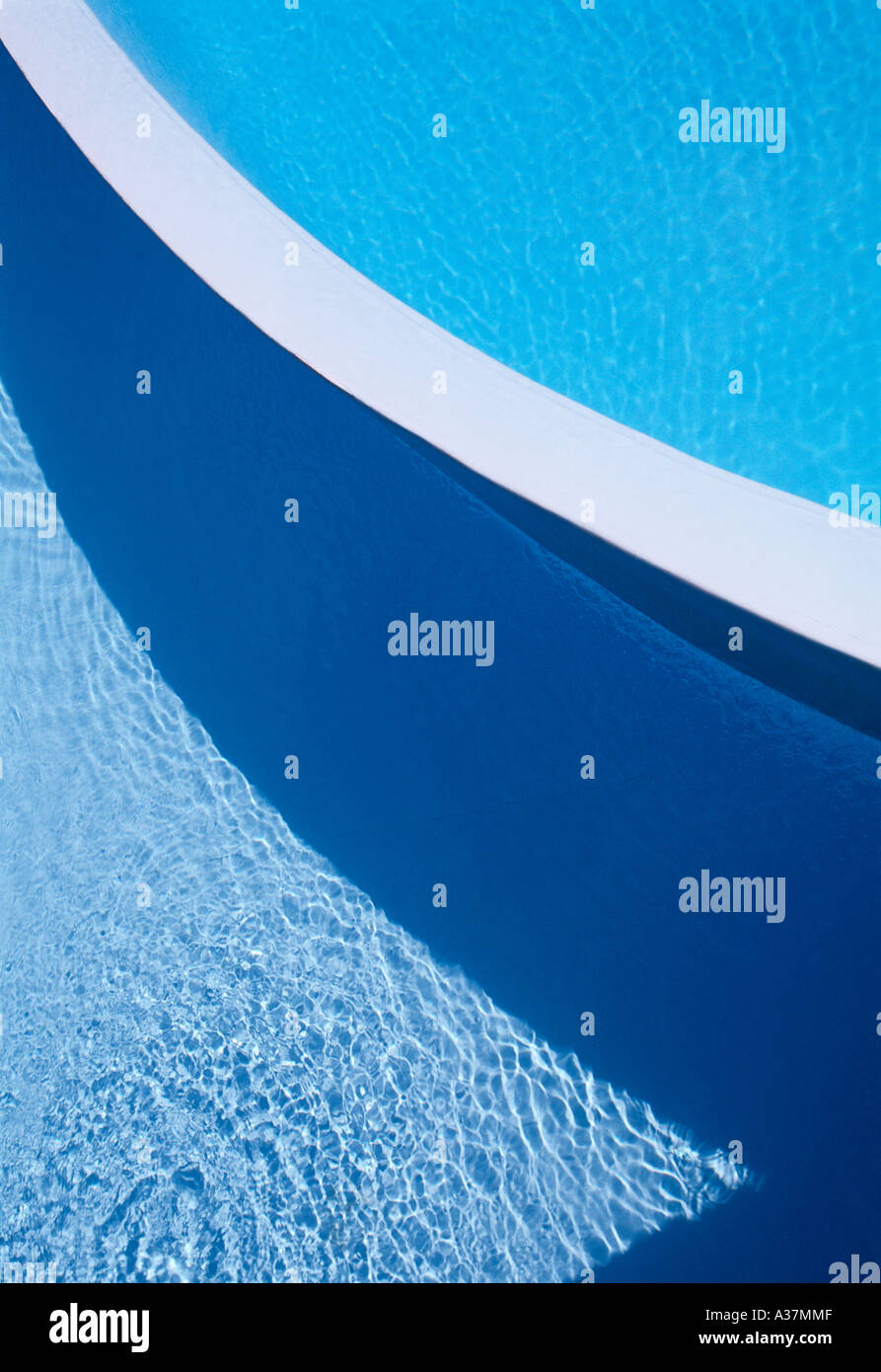 Infinity wall hi-res stock photography and images - Alamy