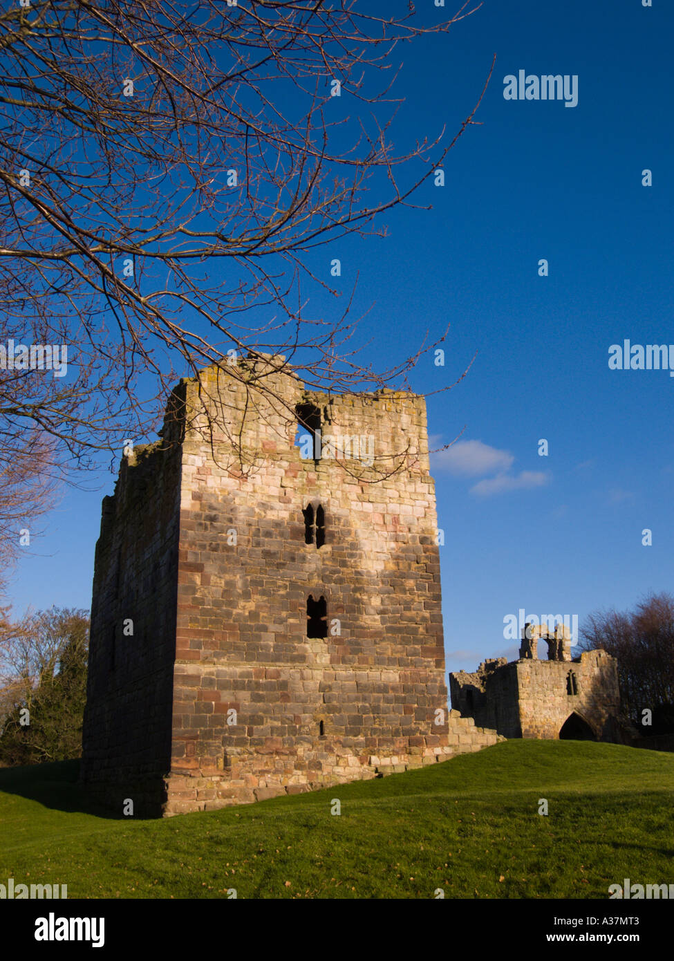 Etal Castle in Northumberland historic site with museum of English Scots Border wars Stock Photo ...