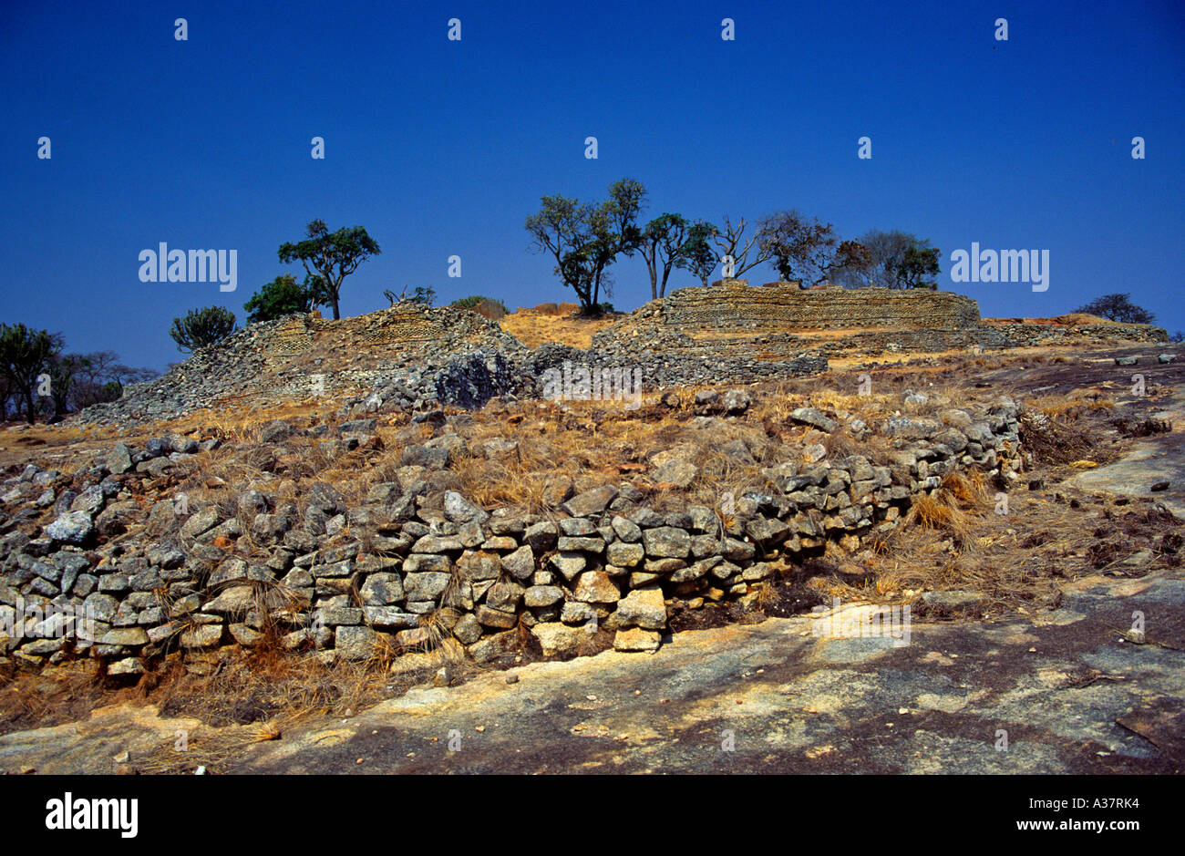 Ironstone walls hi-res stock photography and images - Alamy
