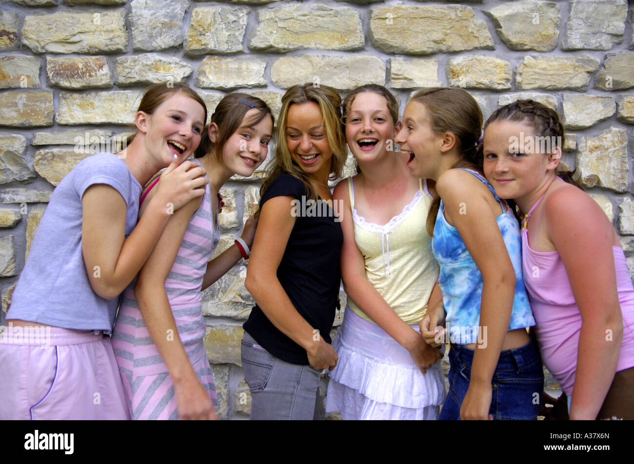 girls females happy young women friends friendship together positive ...