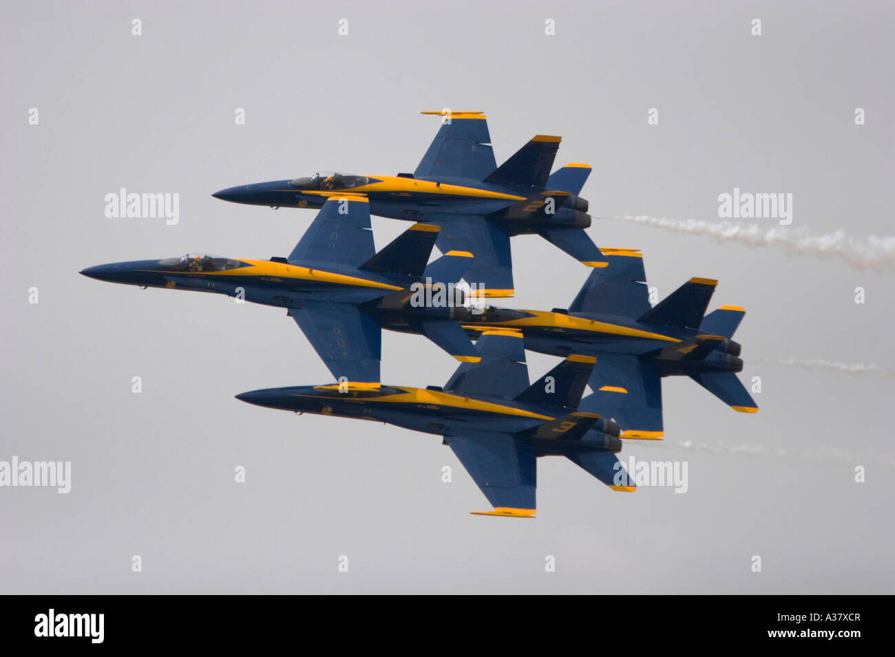 Navy blue angels solo aircraft hi-res stock photography and images - Alamy
