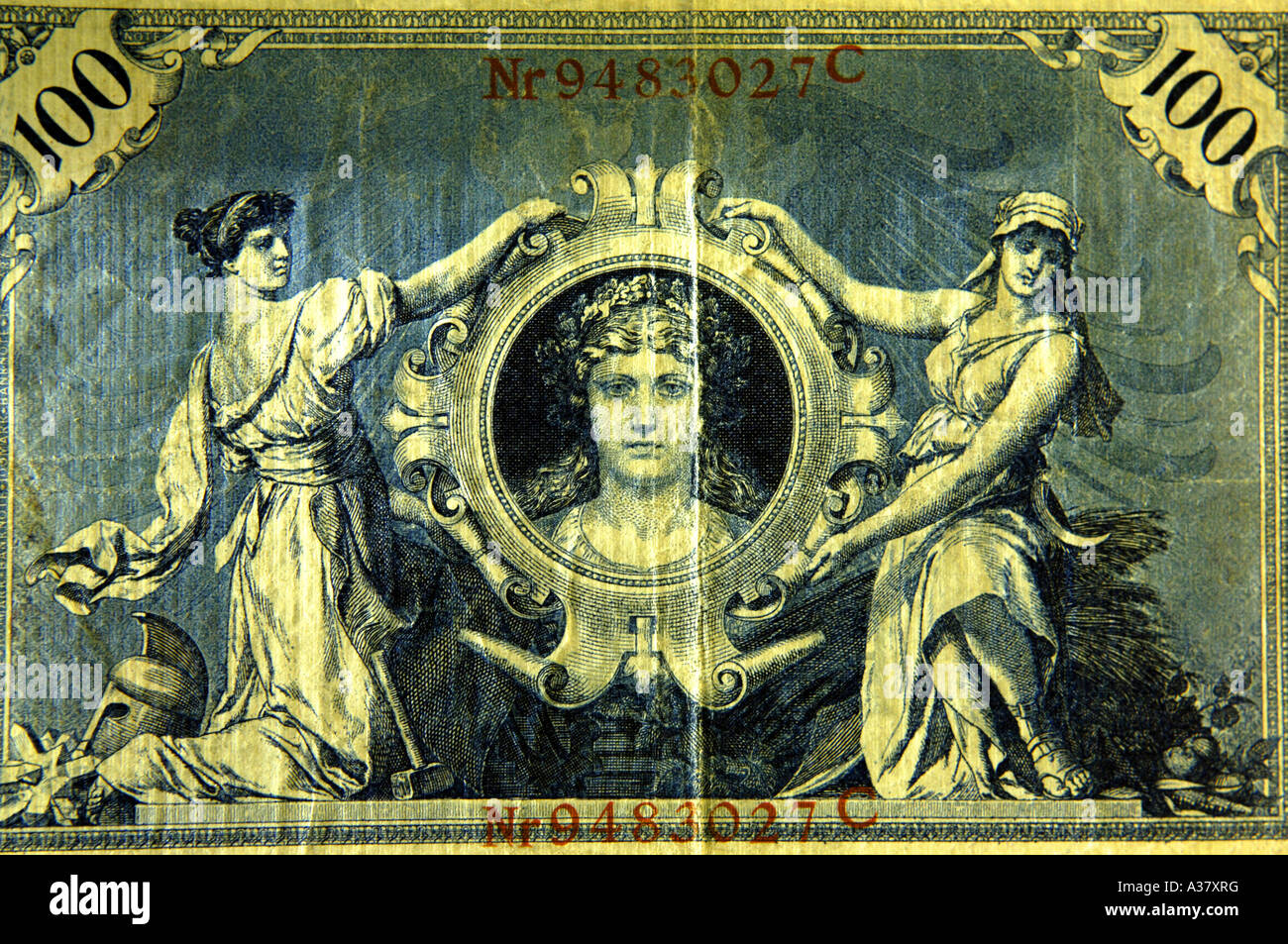 Hundred deutschmark hi-res stock photography and images - Alamy