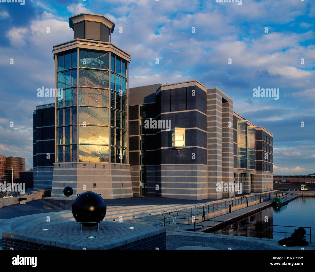 The Royal Armouries Museum, Leeds Stock Photo - Alamy