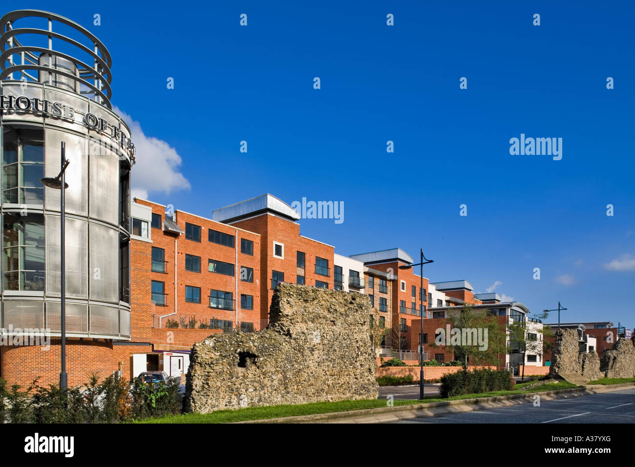 Ancient roman shopping mall hi-res stock photography and images - Alamy