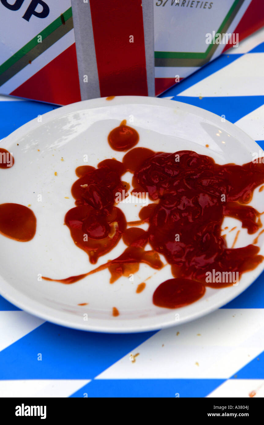 ketchup tomato sauce splatter red Stock Photo - Alamy
