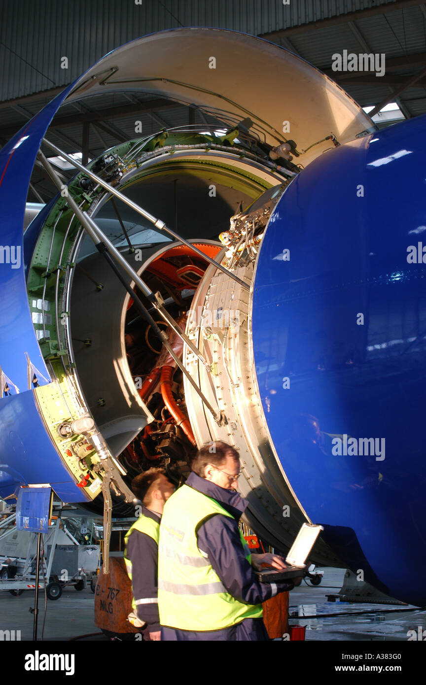 Triebwerk Turbine Flugzeug Stock Photo - Alamy