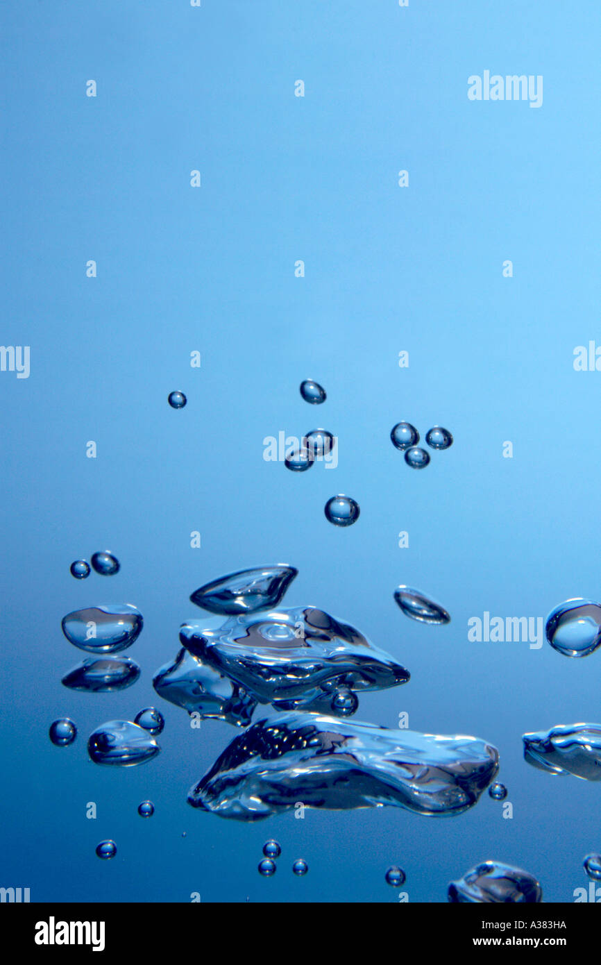 air bubbles rising underwater Stock Photo - Alamy