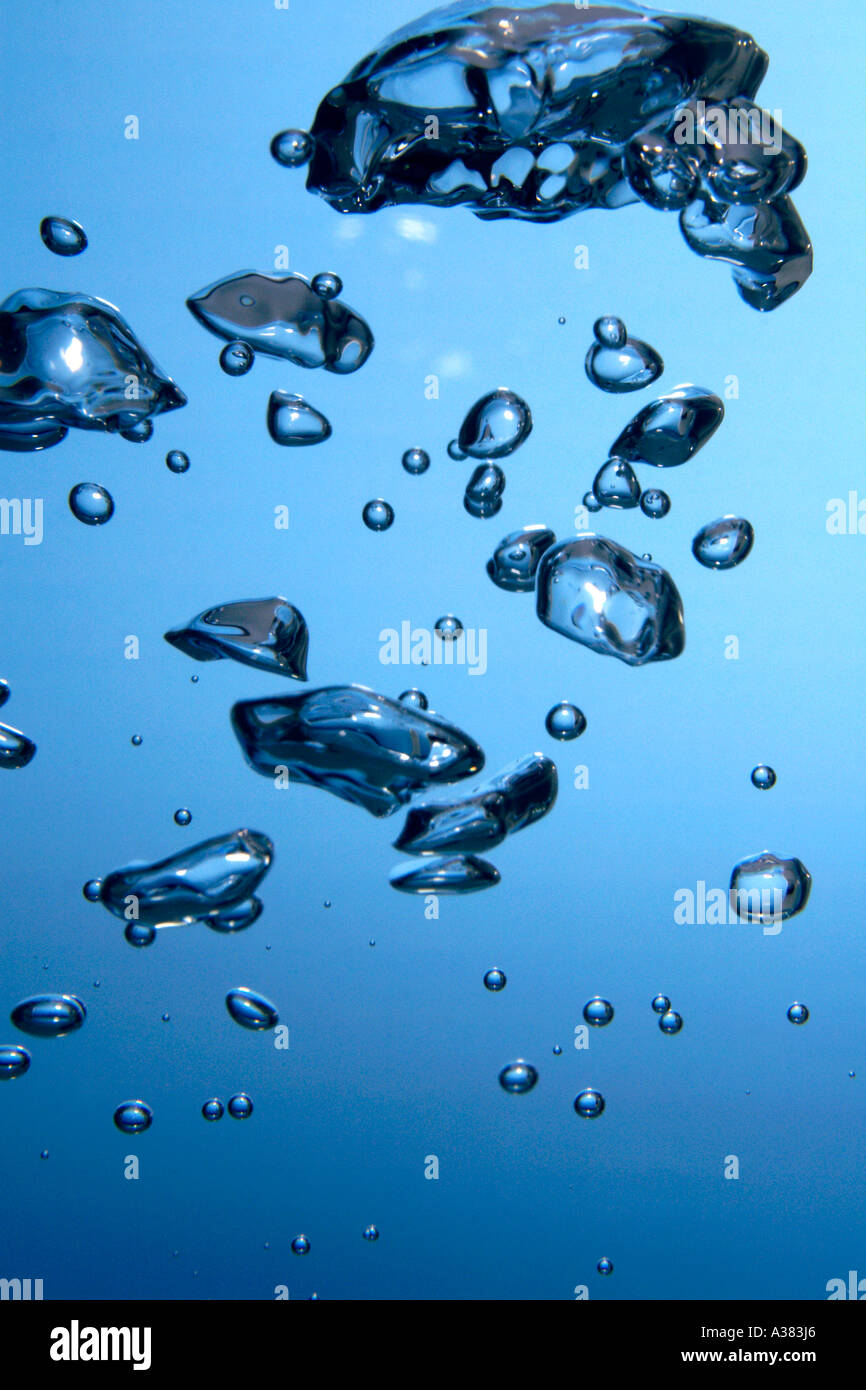 air bubbles rising underwater Stock Photo - Alamy
