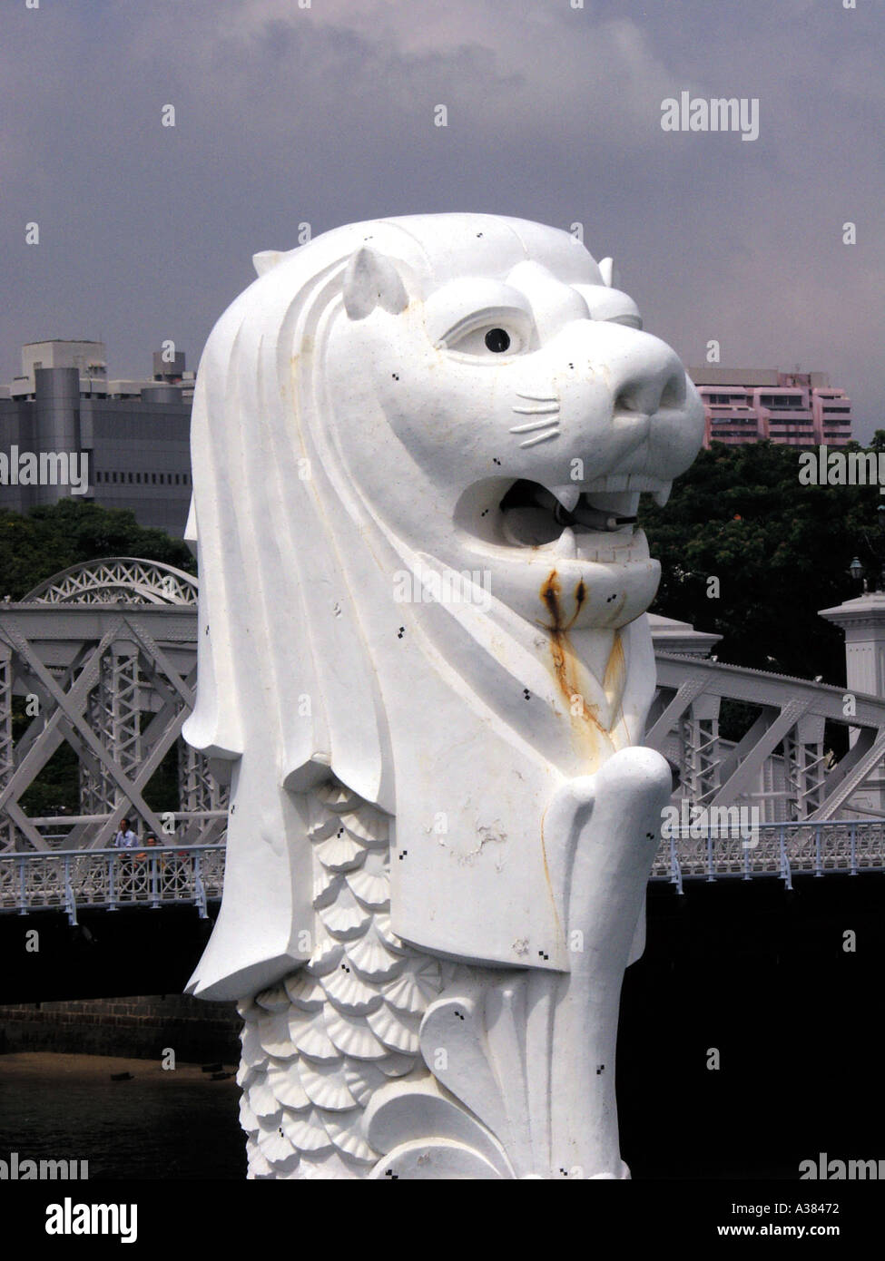 The Merlion Singapore harbour Stock Photo - Alamy