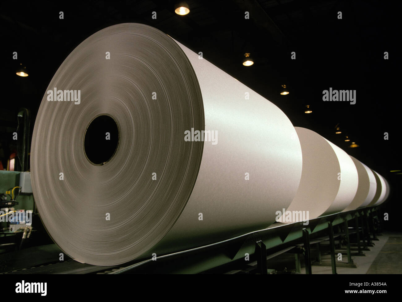 paper manufacturing plant large rolls of paper Stock Photo - Alamy