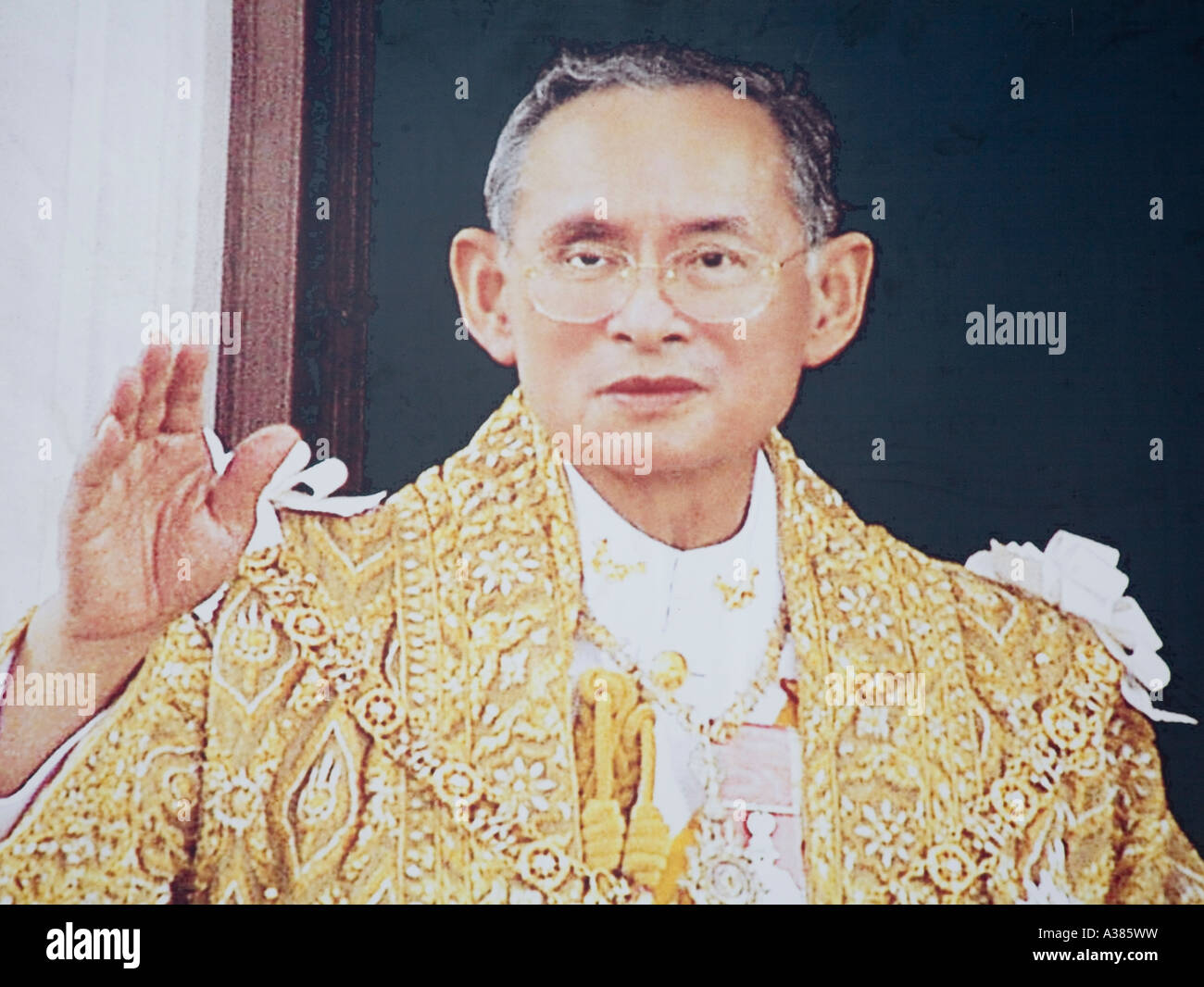 Picture Of King Rama 1X Royal Park Bangkok Thailand South East Asia ...