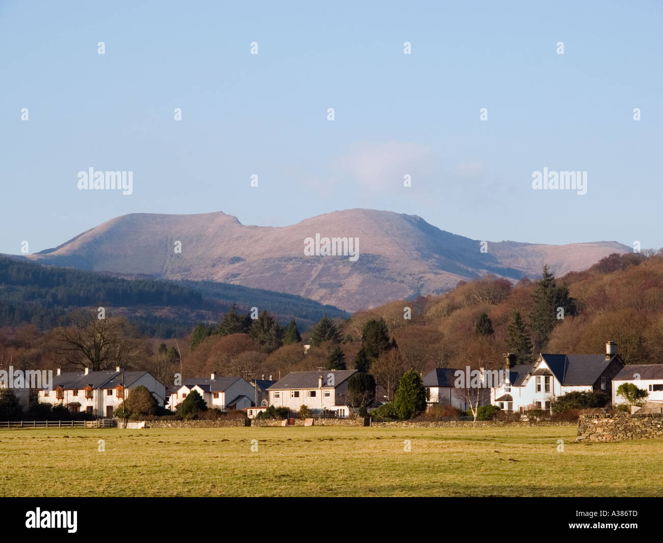 THE NANTLLE RIDGE Garnedd Goch to Y Garn in Snowdonia National Park ...