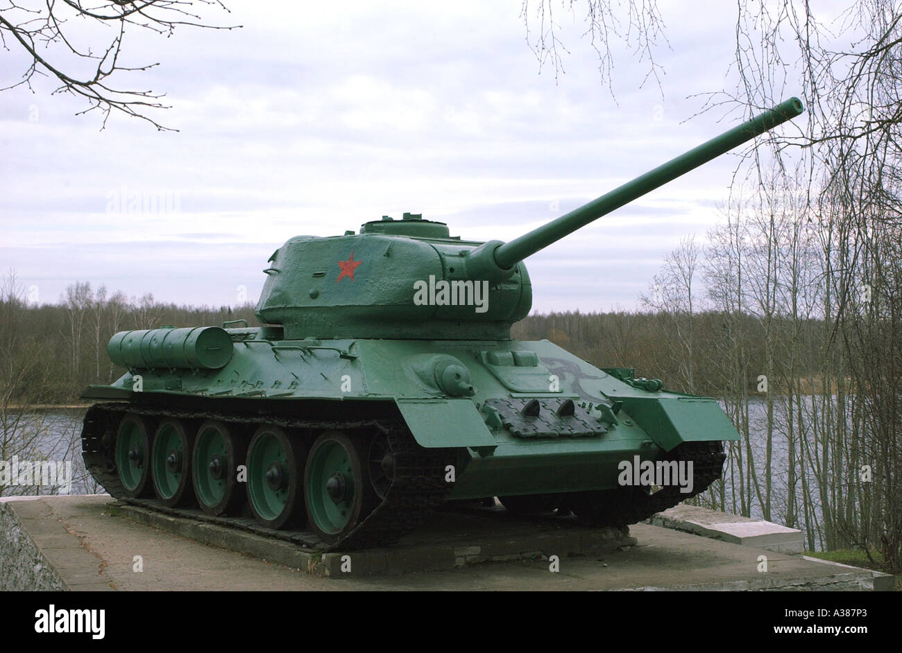 Narva tank hi-res stock photography and images - Alamy