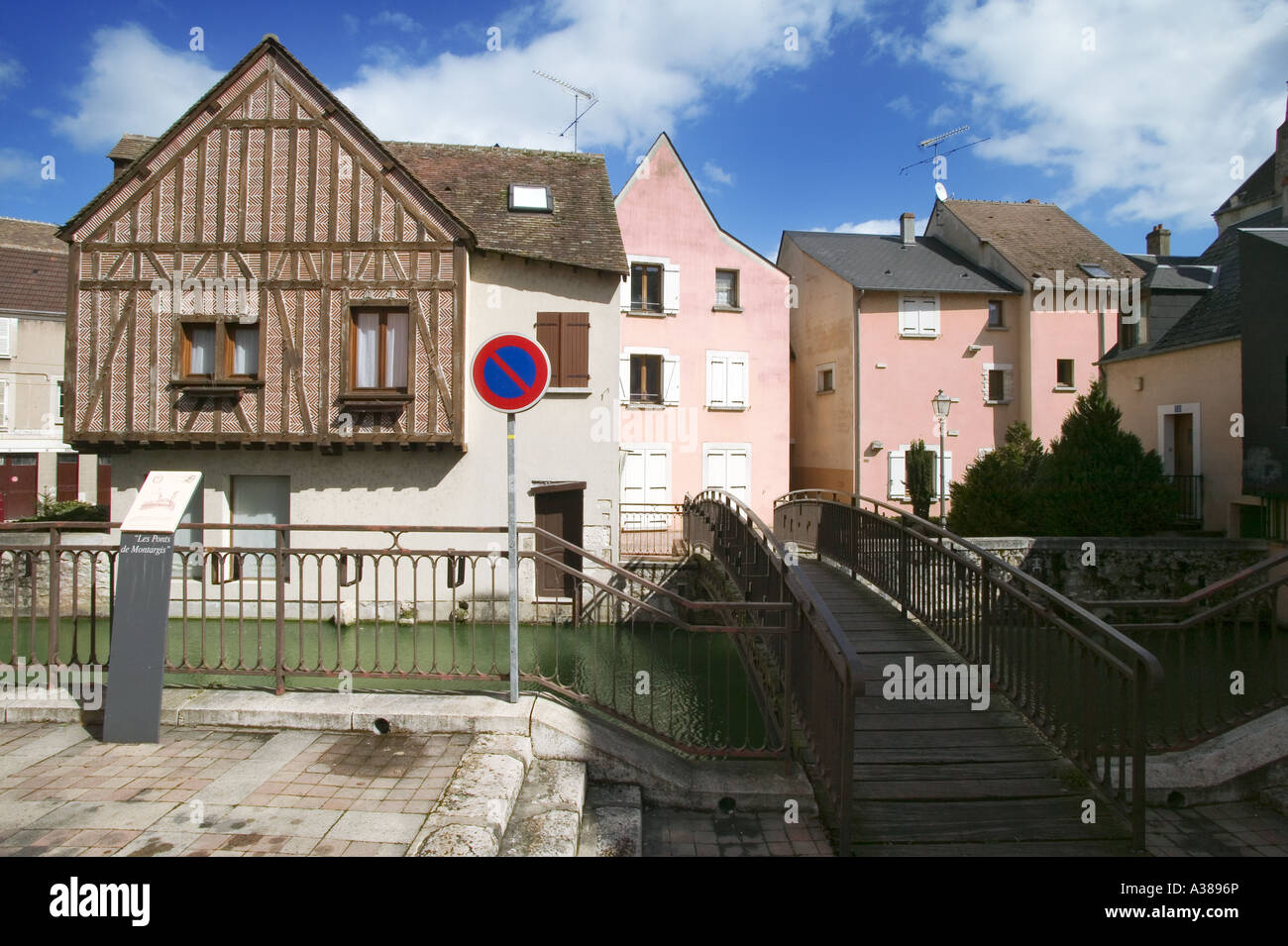 Montargis france hi-res stock photography and images - Alamy