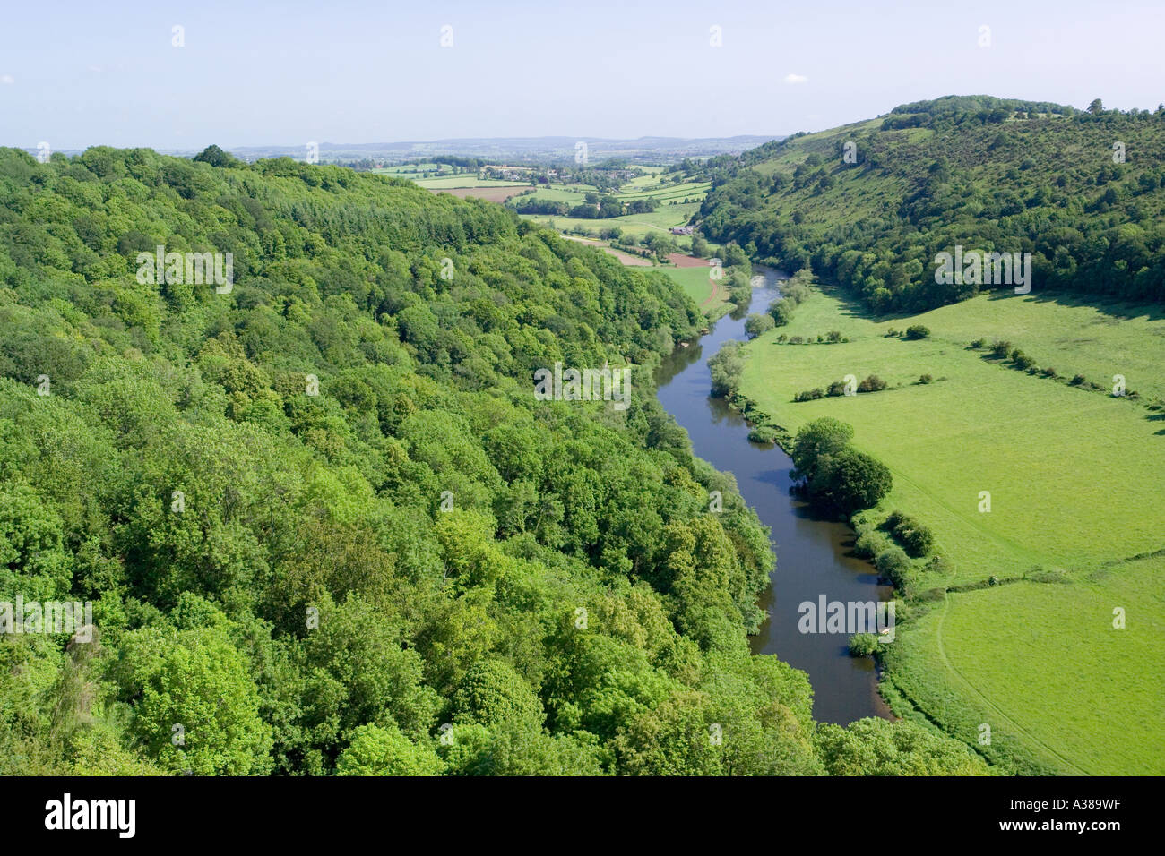Looking up river wye hi-res stock photography and images - Alamy