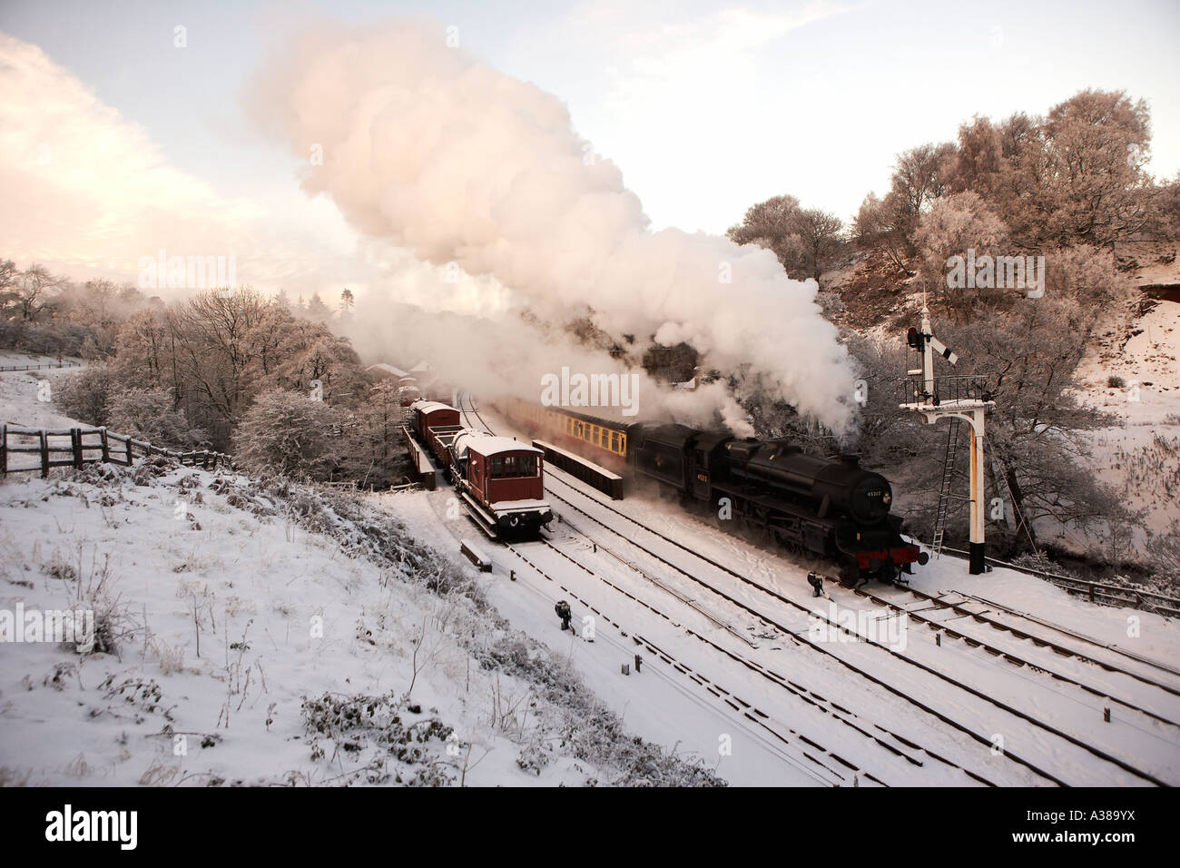 Steam engine covered in snow Goathland North Yorkshire Moors National ...