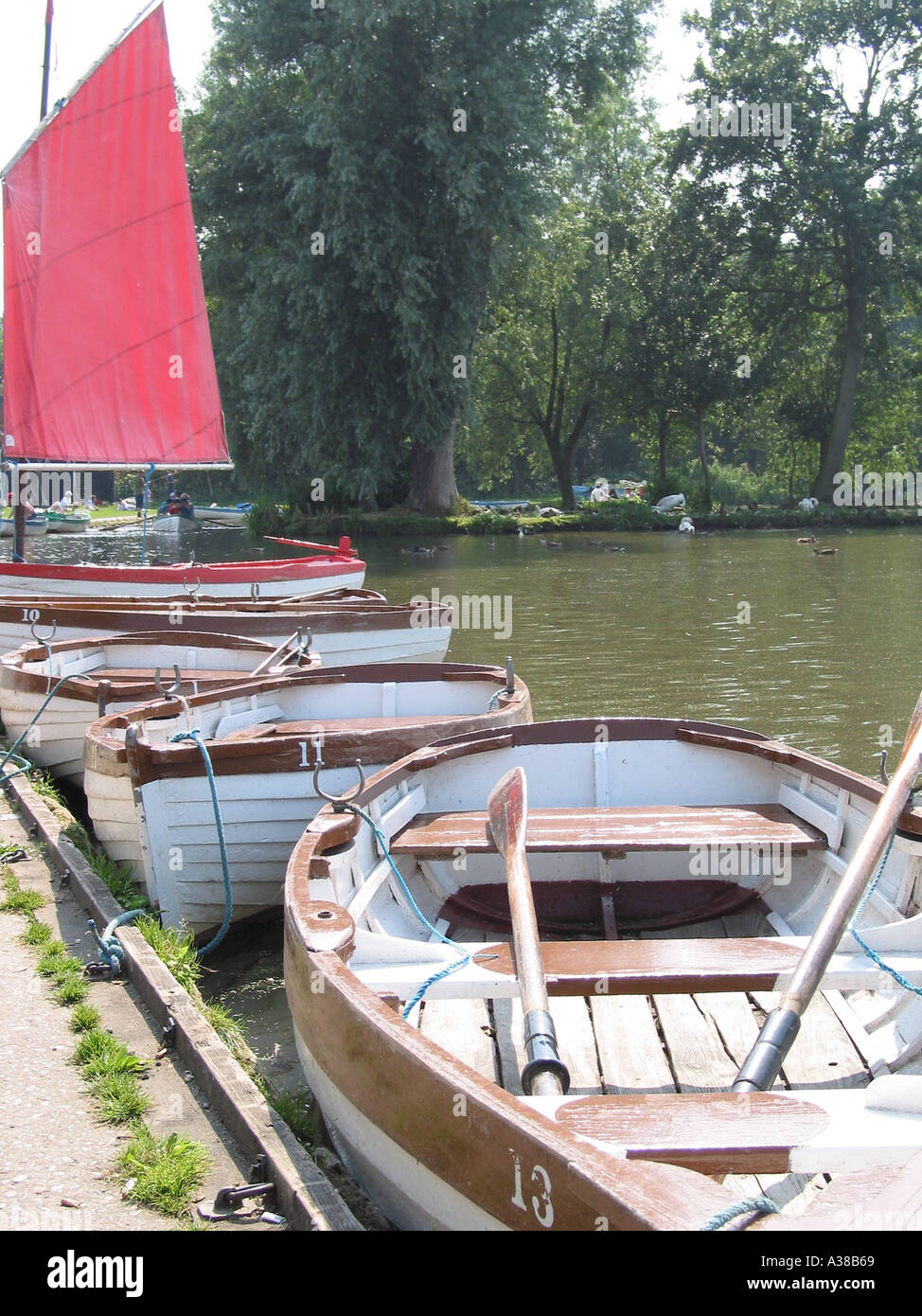 Boating meare hi-res stock photography and images - Alamy