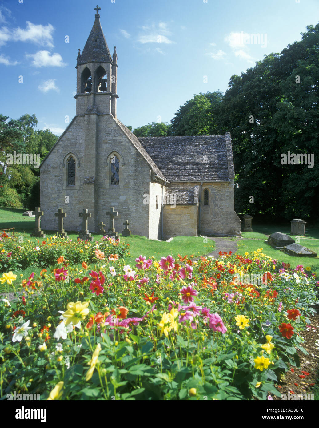 St Oswalds Church in the Cotswold village of Shipton Oliffe ...