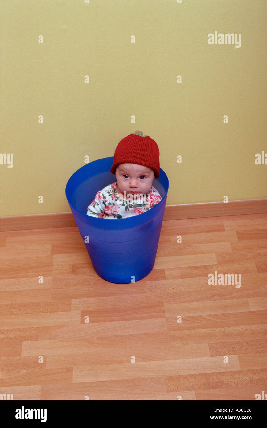 Baby doubting hi-res stock photography and images - Alamy