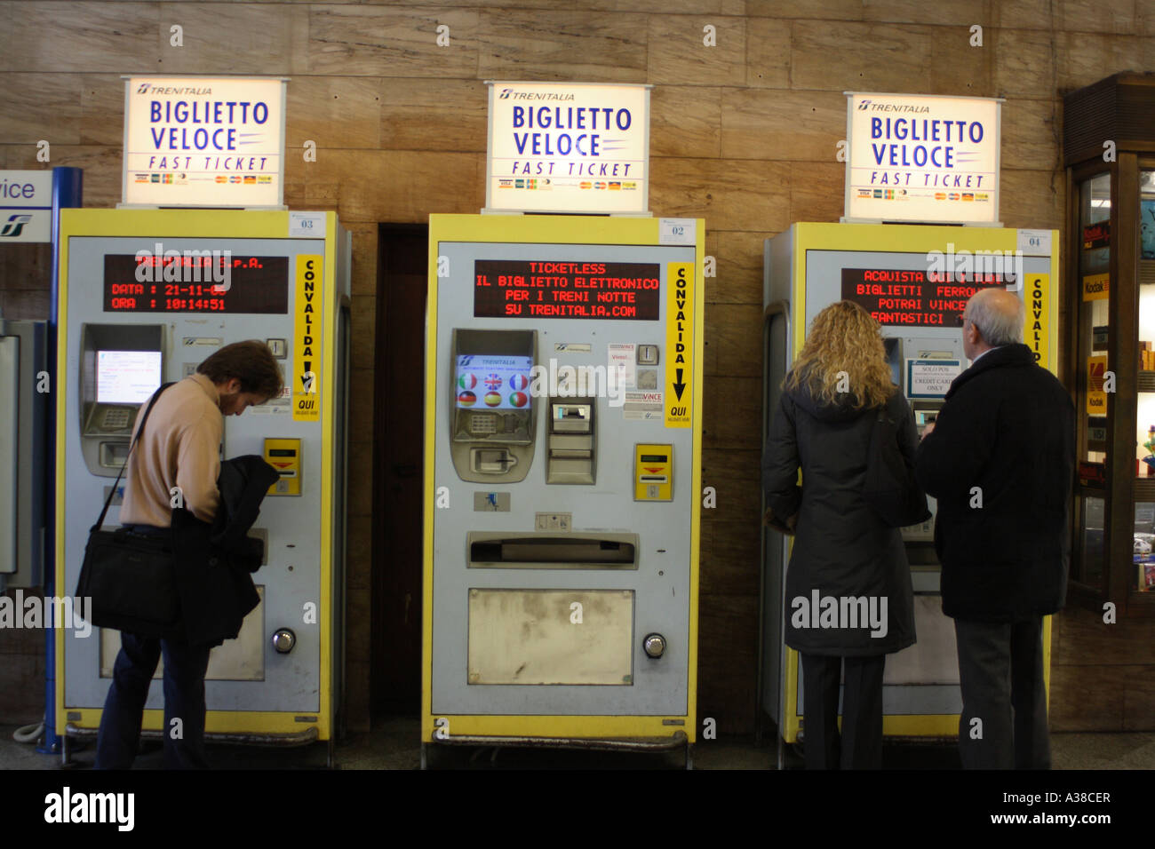 Fast ticket automatic machines hi-res stock photography and images - Alamy