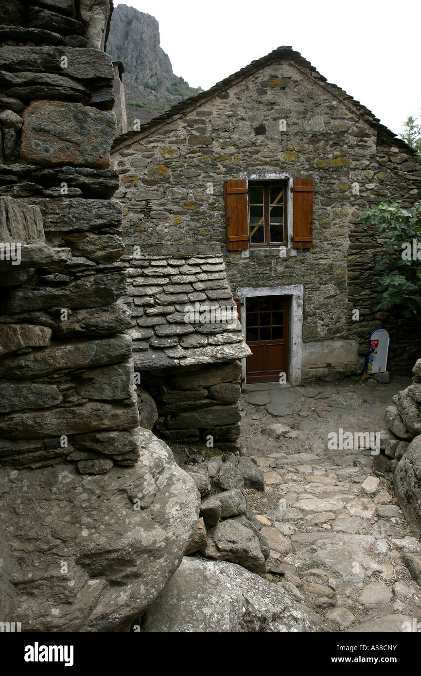 Heric village hi-res stock photography and images - Alamy