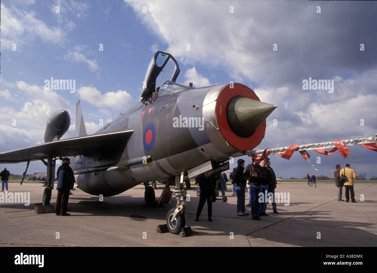 RAF LIGHTNING 1960's JET FIGHTER INTERCEPTOR Stock Photo - Alamy