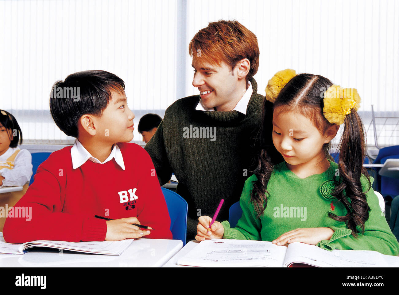 Korean lecturer hi-res stock photography and images - Alamy