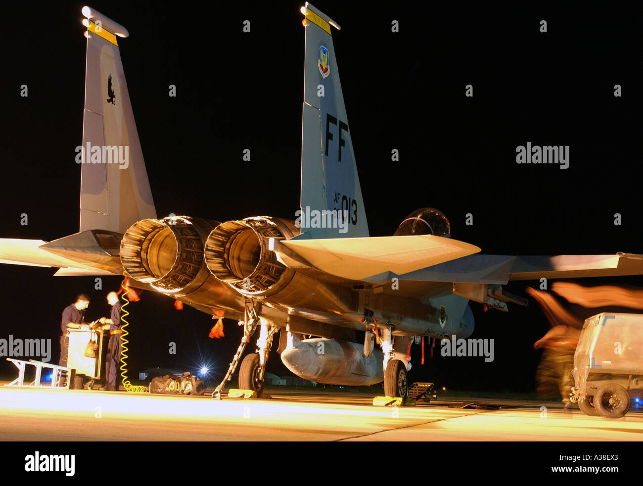Repair f15 hi-res stock photography and images - Alamy
