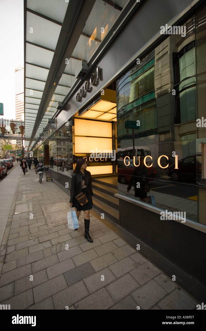 Shopping in Causeway Bay, Hong Kong Stock Photo - Alamy