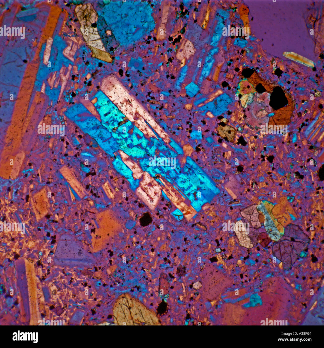 Quartz section photomicrograph cross polarized lighting Rock ...
