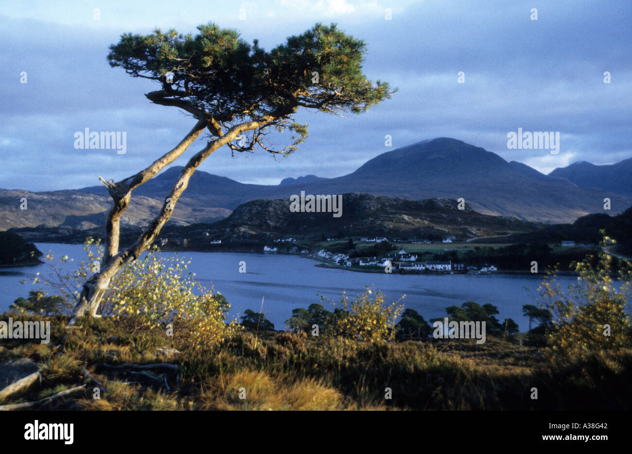 Summer shieldaig hi-res stock photography and images - Alamy
