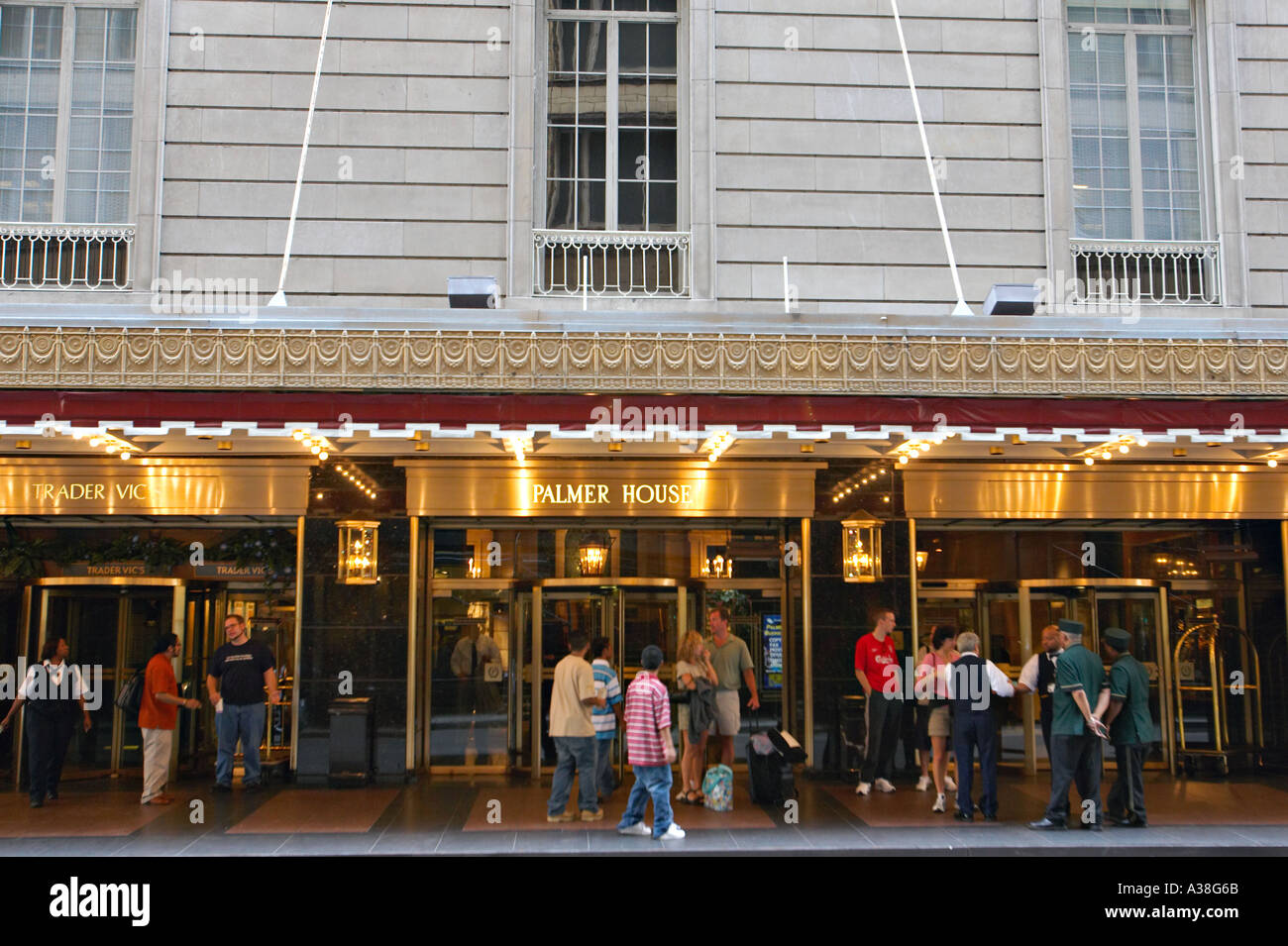 ILLINOIS Chicago Bell caps and visitors entrance to Palmer House Hotel ...