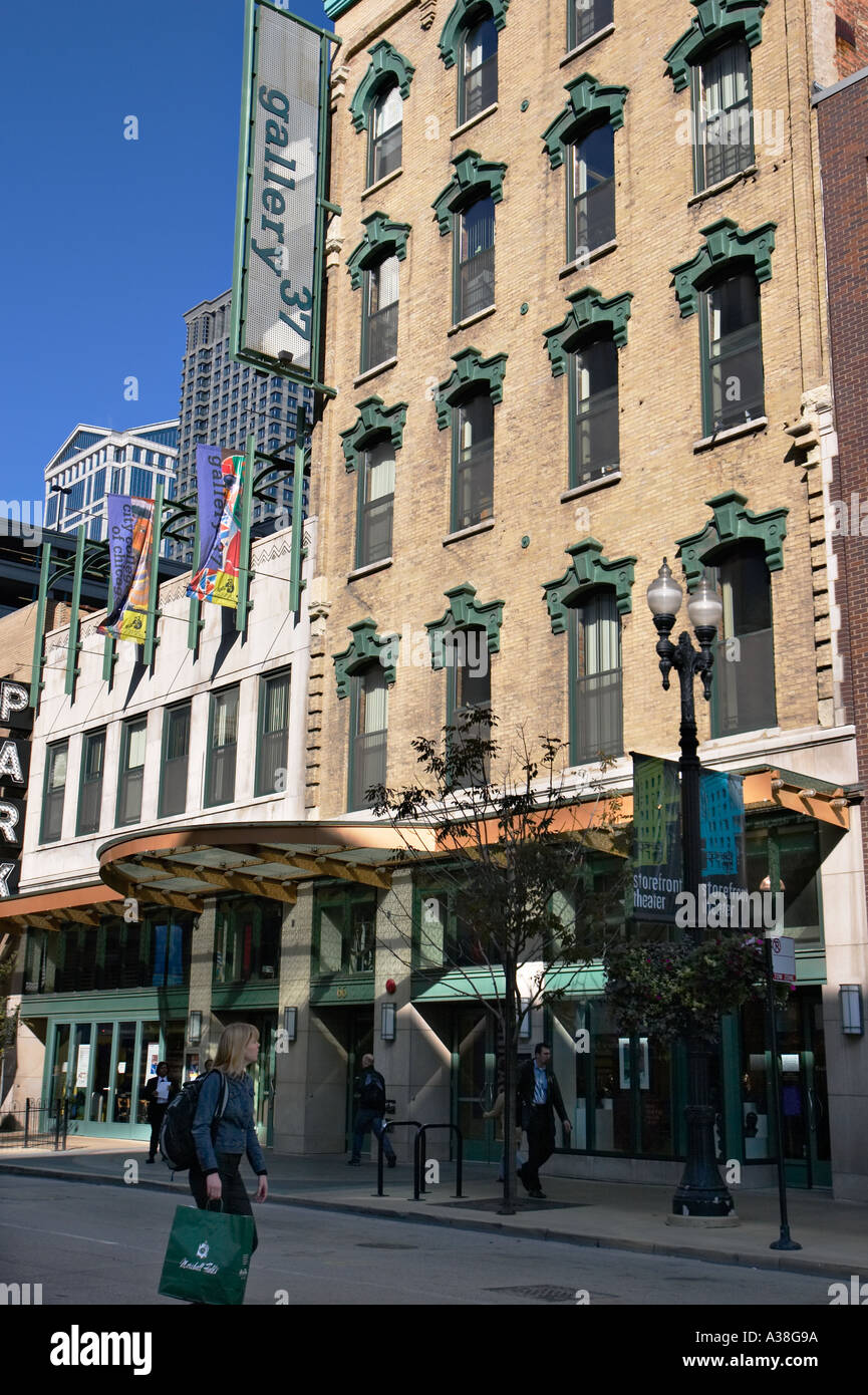 Gallery 37 chicago hi-res stock photography and images - Alamy