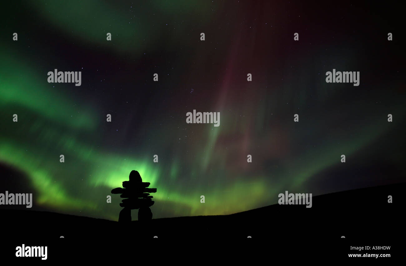 Inukshuk and Northern Lights Stock Photo - Alamy