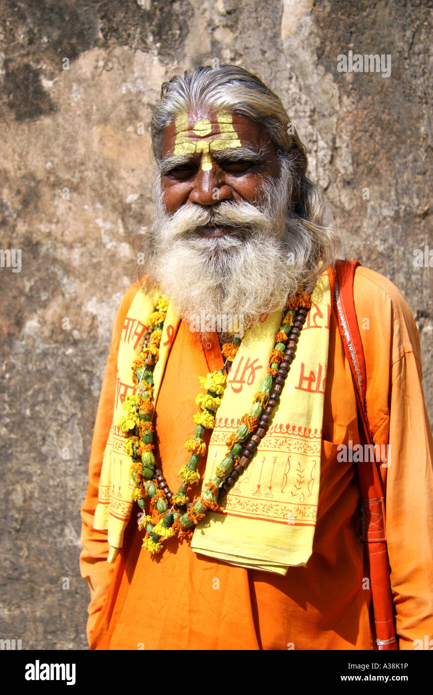 Indian uncle hi-res stock photography and images - Alamy
