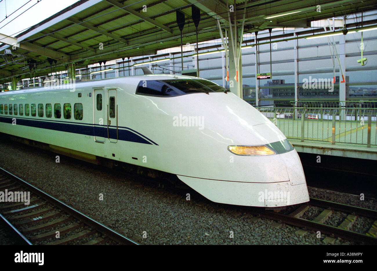 The Tokaido Shinkansen Bullet Train, Tokyo, Japan Stock Photo - Alamy