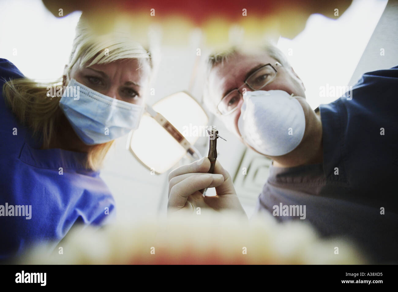 Wide open mouth dentist hi-res stock photography and images - Alamy