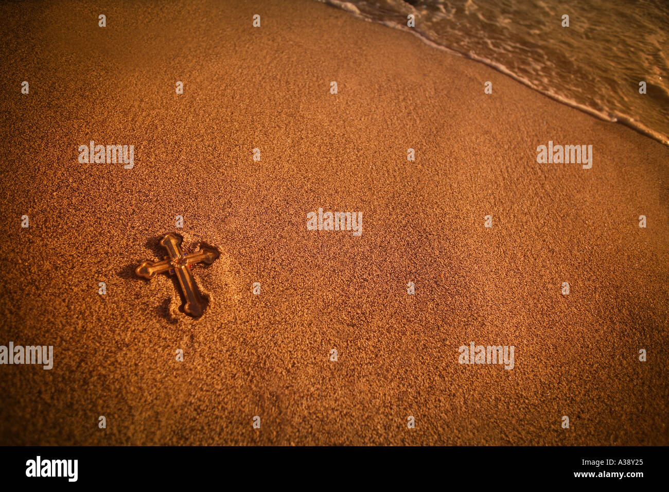 Gold standard beach hi-res stock photography and images - Alamy