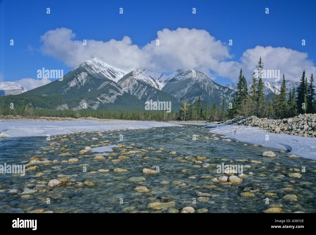 Snaring River Jasper National Park Stock Photo - Alamy